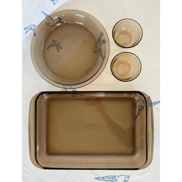 Pyrex | Kitchen | Vintage Pyrex Amber Set Of 4 | Poshmark